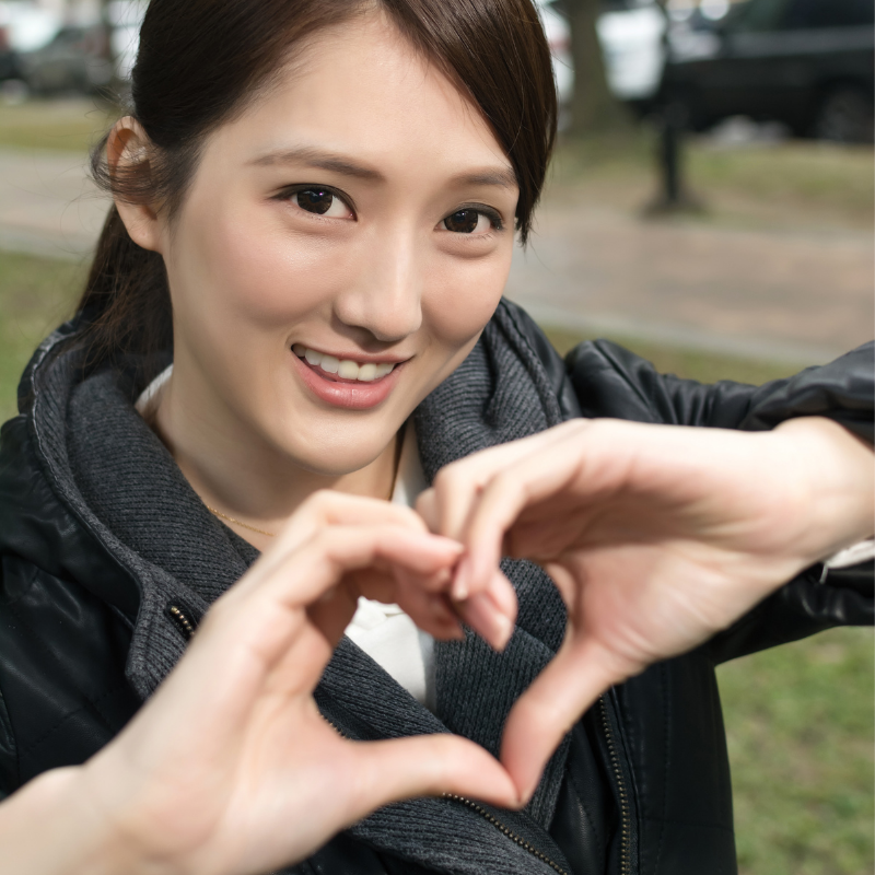 Featured Gifts – Nicolas Howard